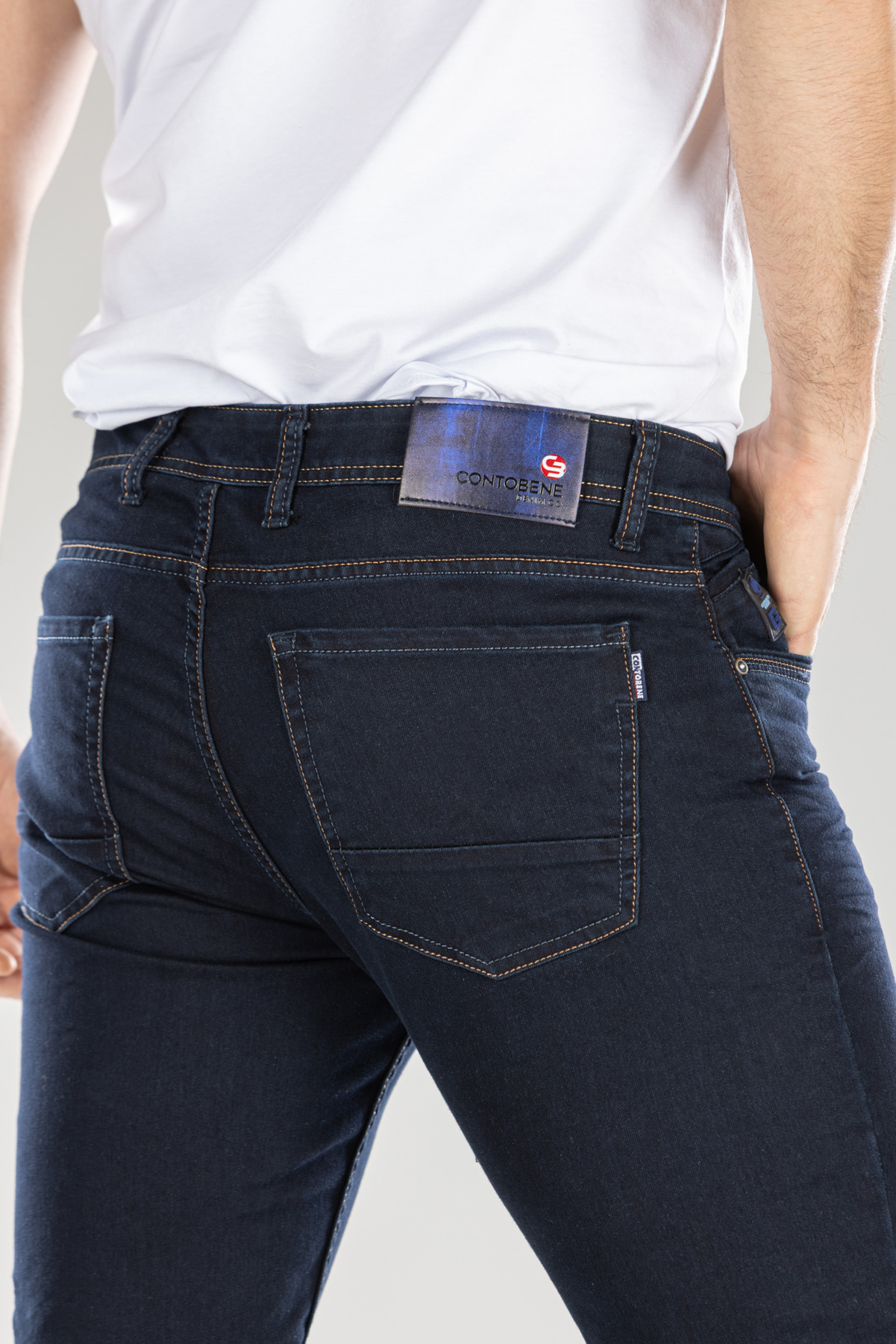 Muška teksas pantalona Art.2468 Tamno plava – Contobene