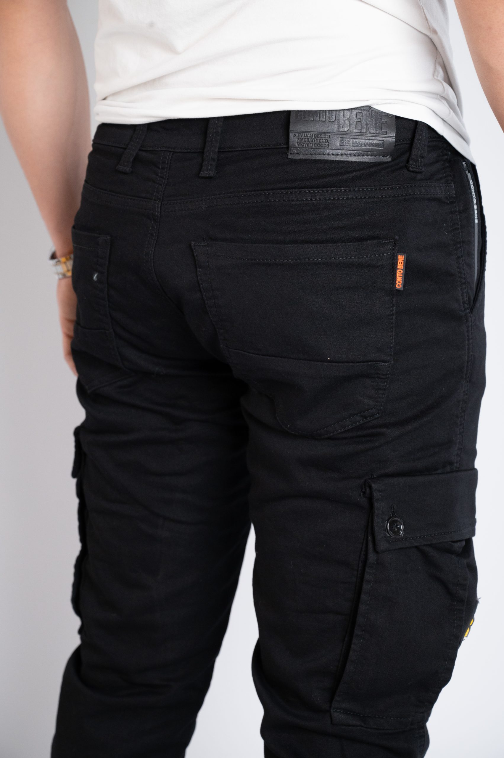 Muška Keper pantalona Art.2574 Crna L/32 – Contobene